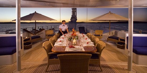 Living with Liveaboards: A Survival Guide
